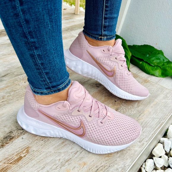 Nike | Shoes | Nike Renew Run Comfi Day New | Poshmark